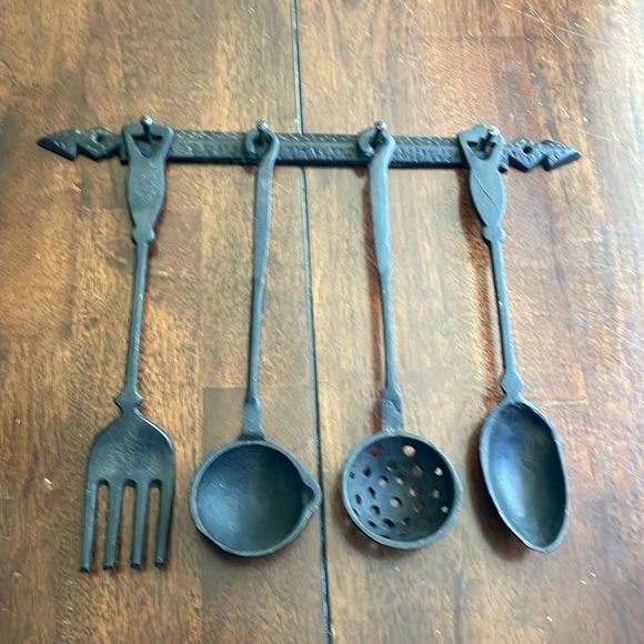 iron spoons | Kitchen | Vintage Set Wrought Iron Kitchen Set | Poshmark